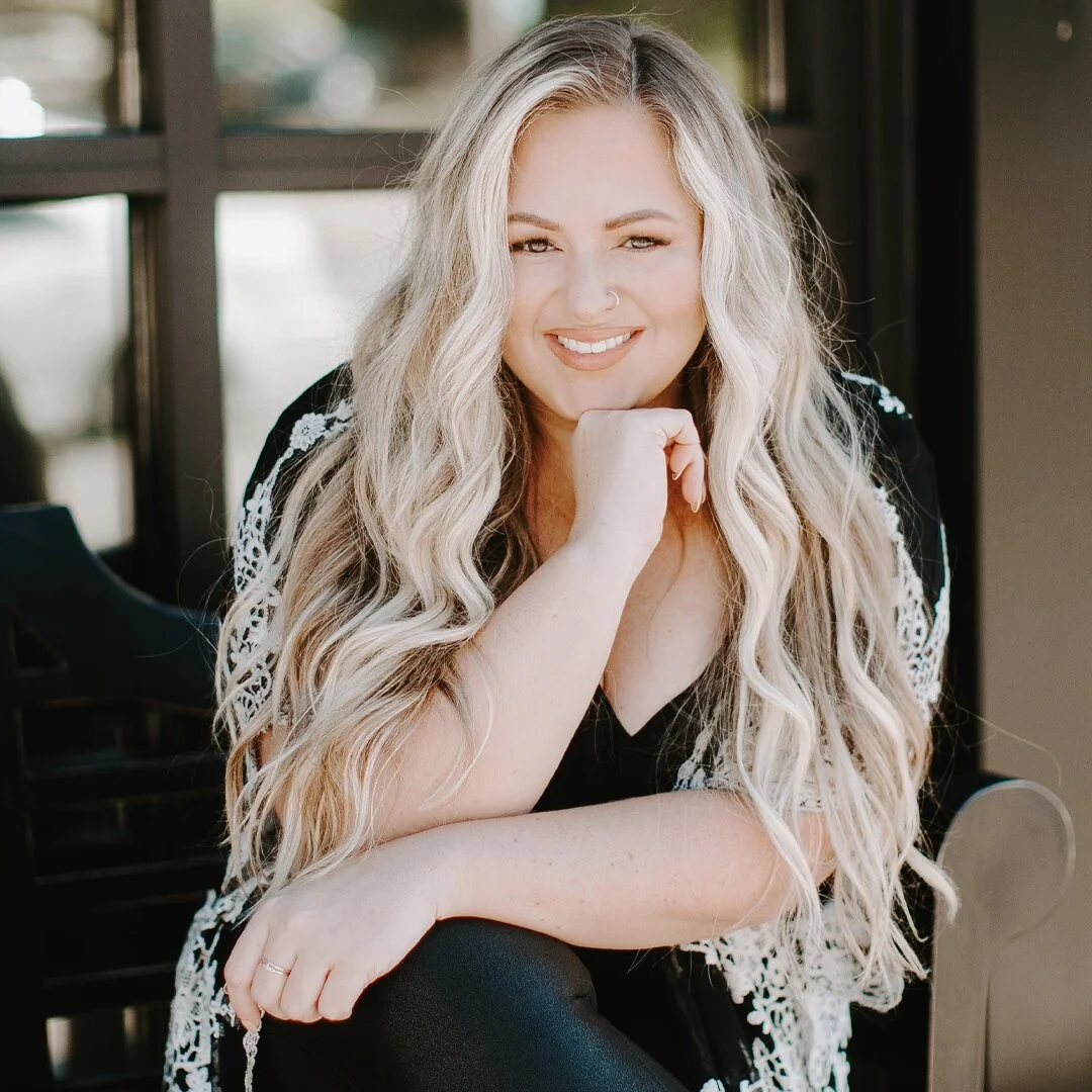 Lacey Campbell — Parlour 3