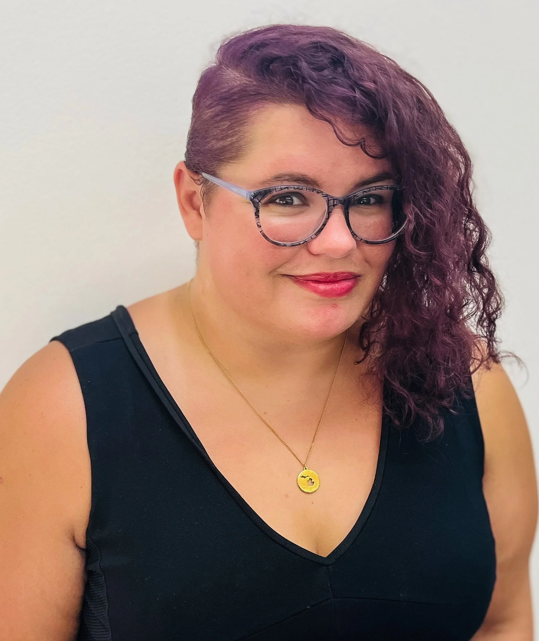 About Stephanie — Zombie Therapist