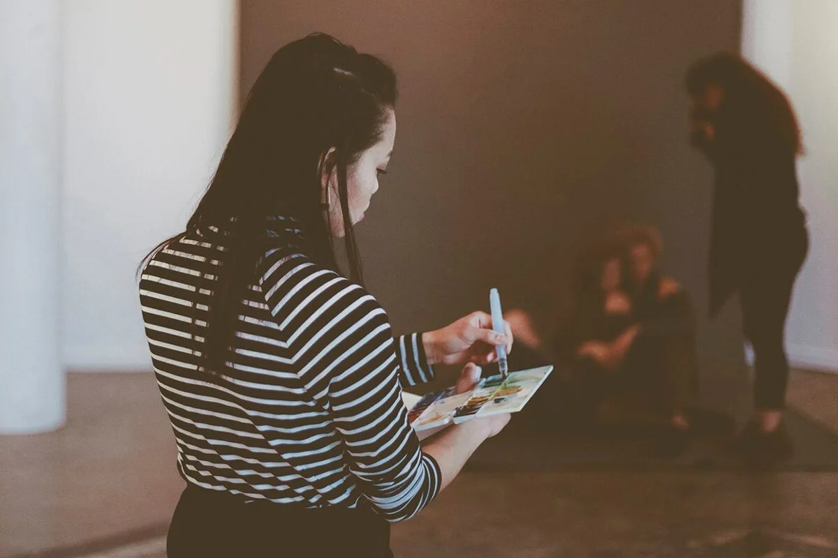 Victoria-Riza Illustrator and Artist