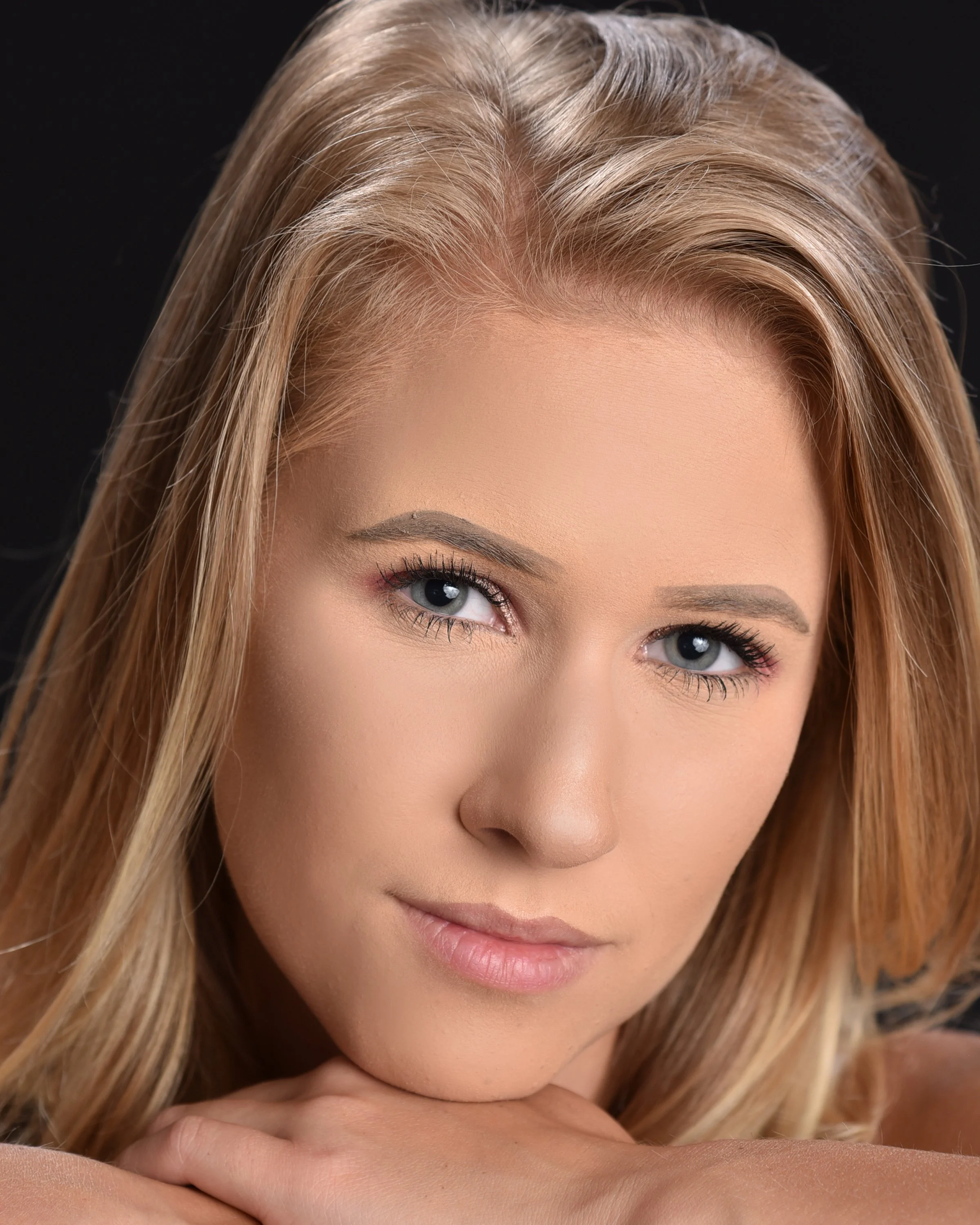 Single Session — Grads Photography