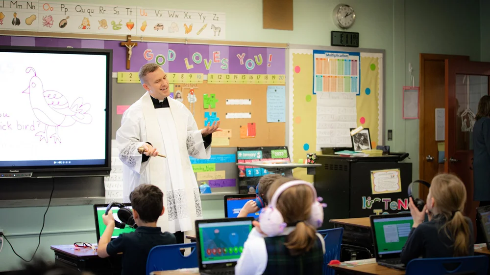 About — Holy Cross School