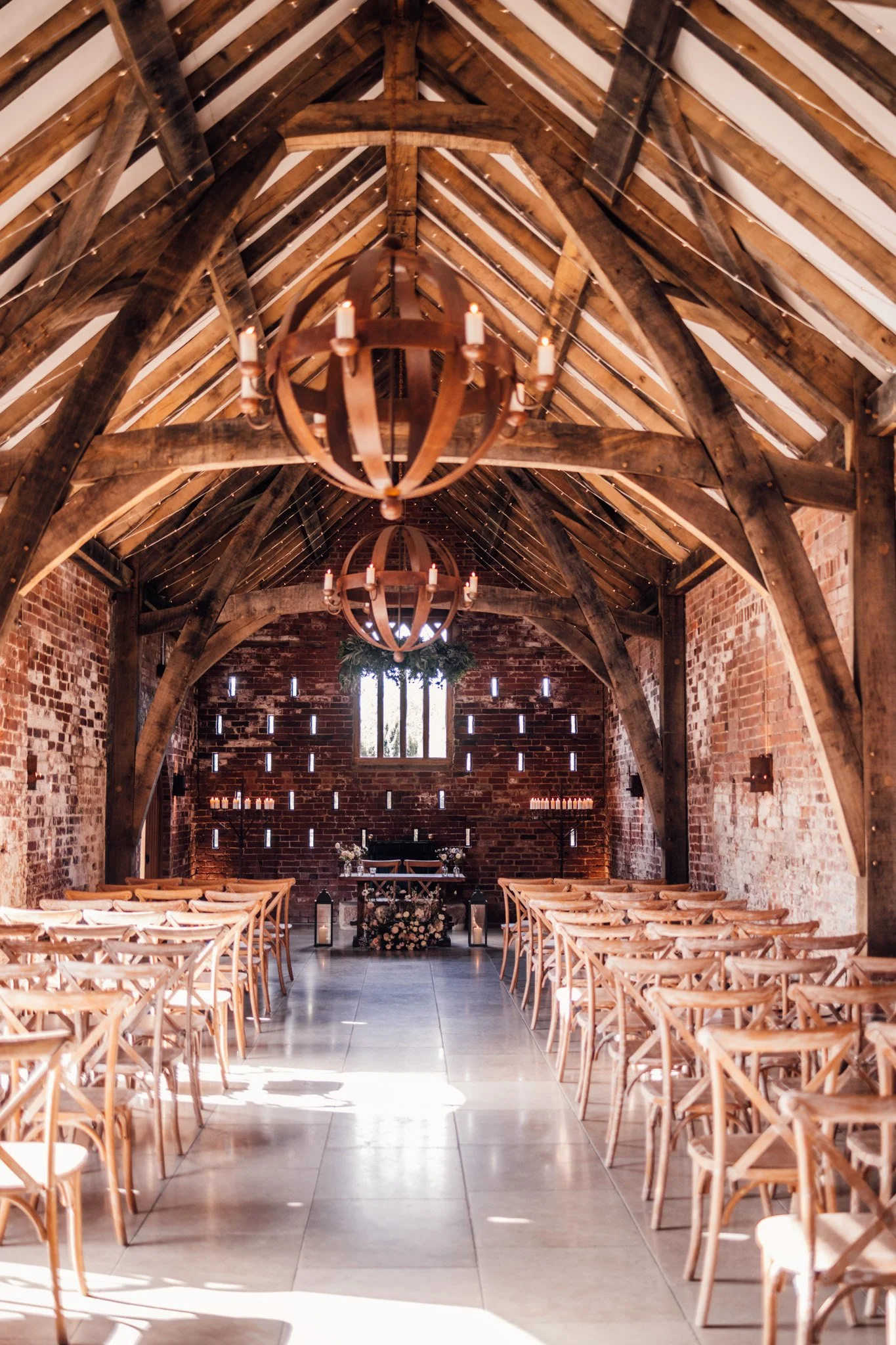 Autumn Wedding at Grangefields | Relaxed Barn Wedding in Derbyshire ...