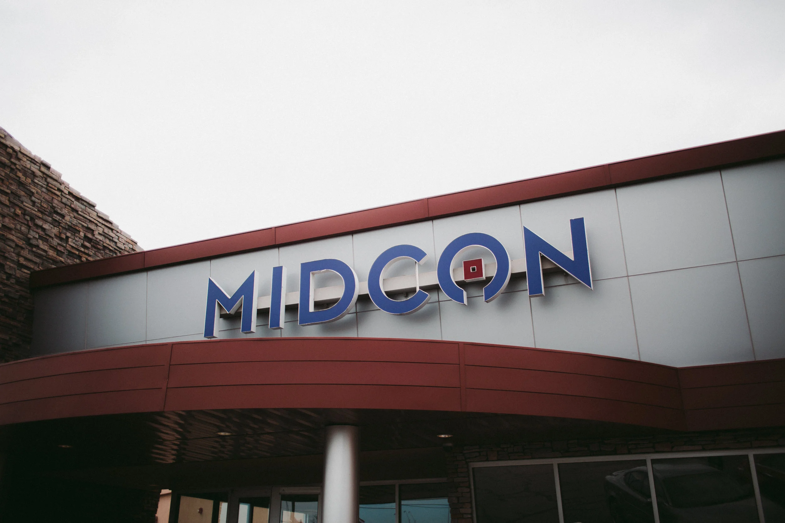 MIDCON Data Services