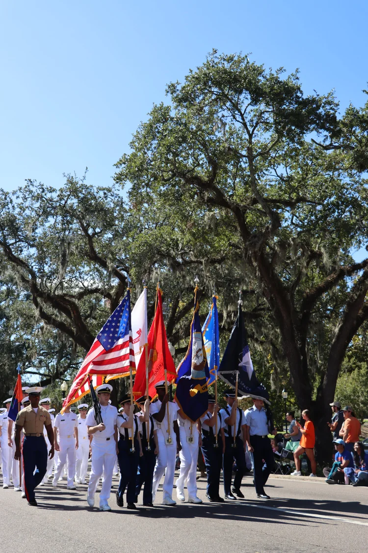 Parade — UF Homecoming & Gator Growl
