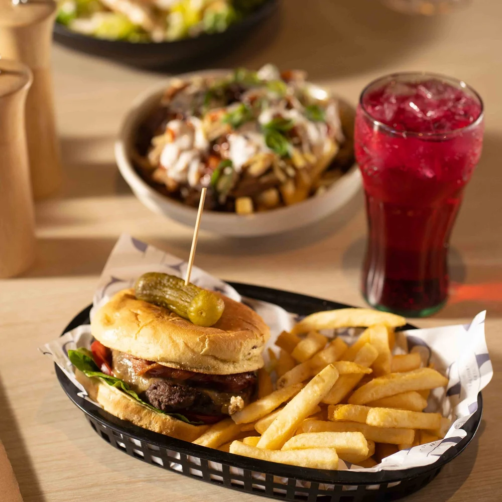 Eat & Drink — The Salisbury Hotel