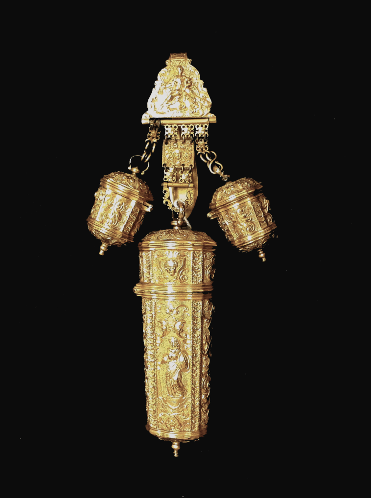 The Chatelaine — Fashioning Our World