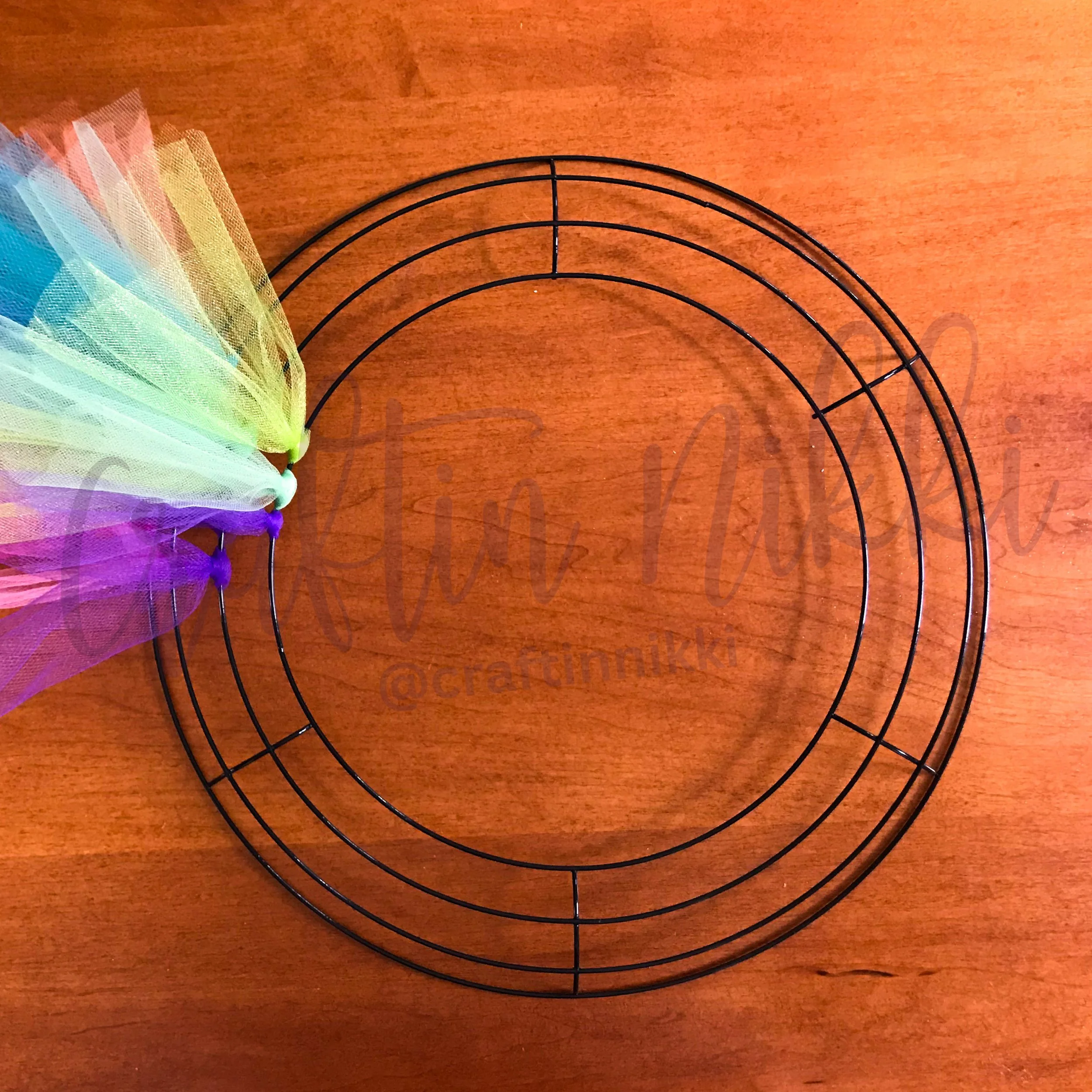 The Easiest Way to Make a Tulle Wreath