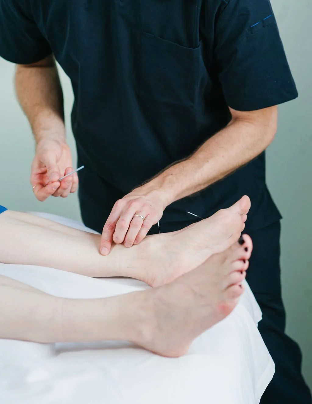 Sarah Karsmarski — Emerging Energy Acupuncture