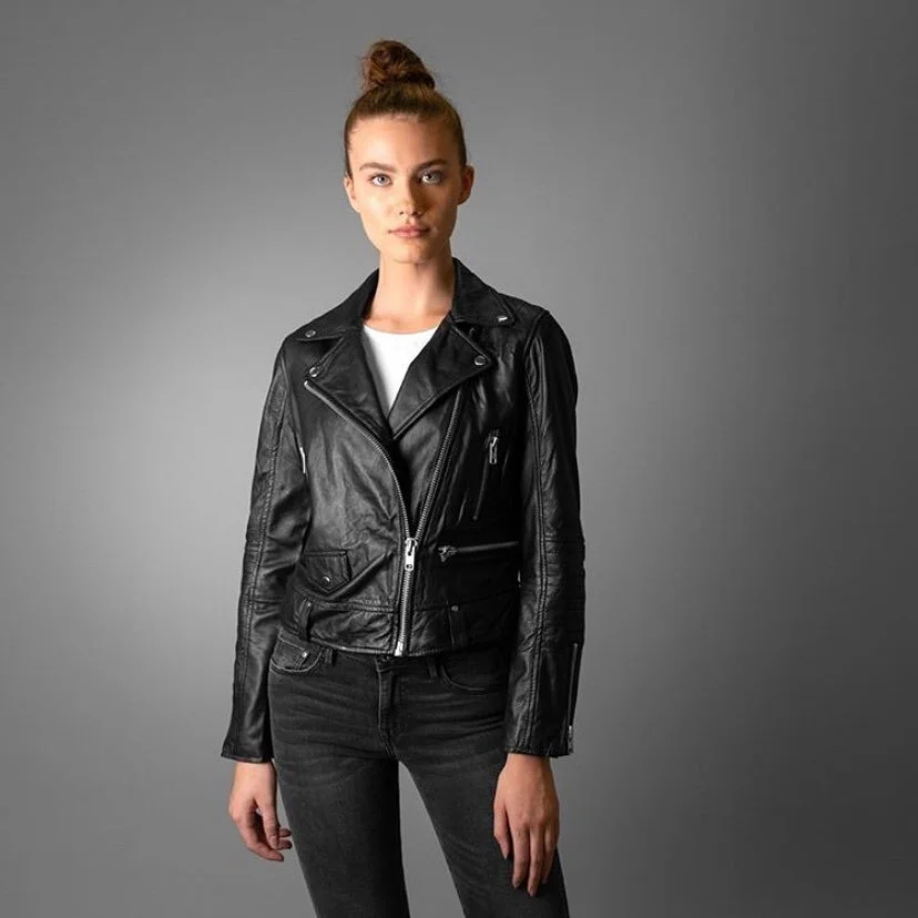 Nika Design | Vancouver Leather Specialists | Repair and Retail