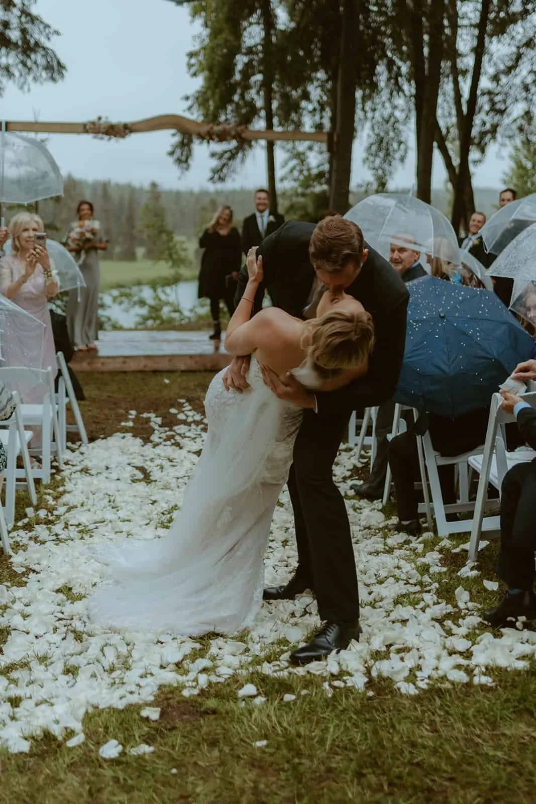 The Ultimate Guide to Planning the Perfect Backyard Wedding in Alaska ...