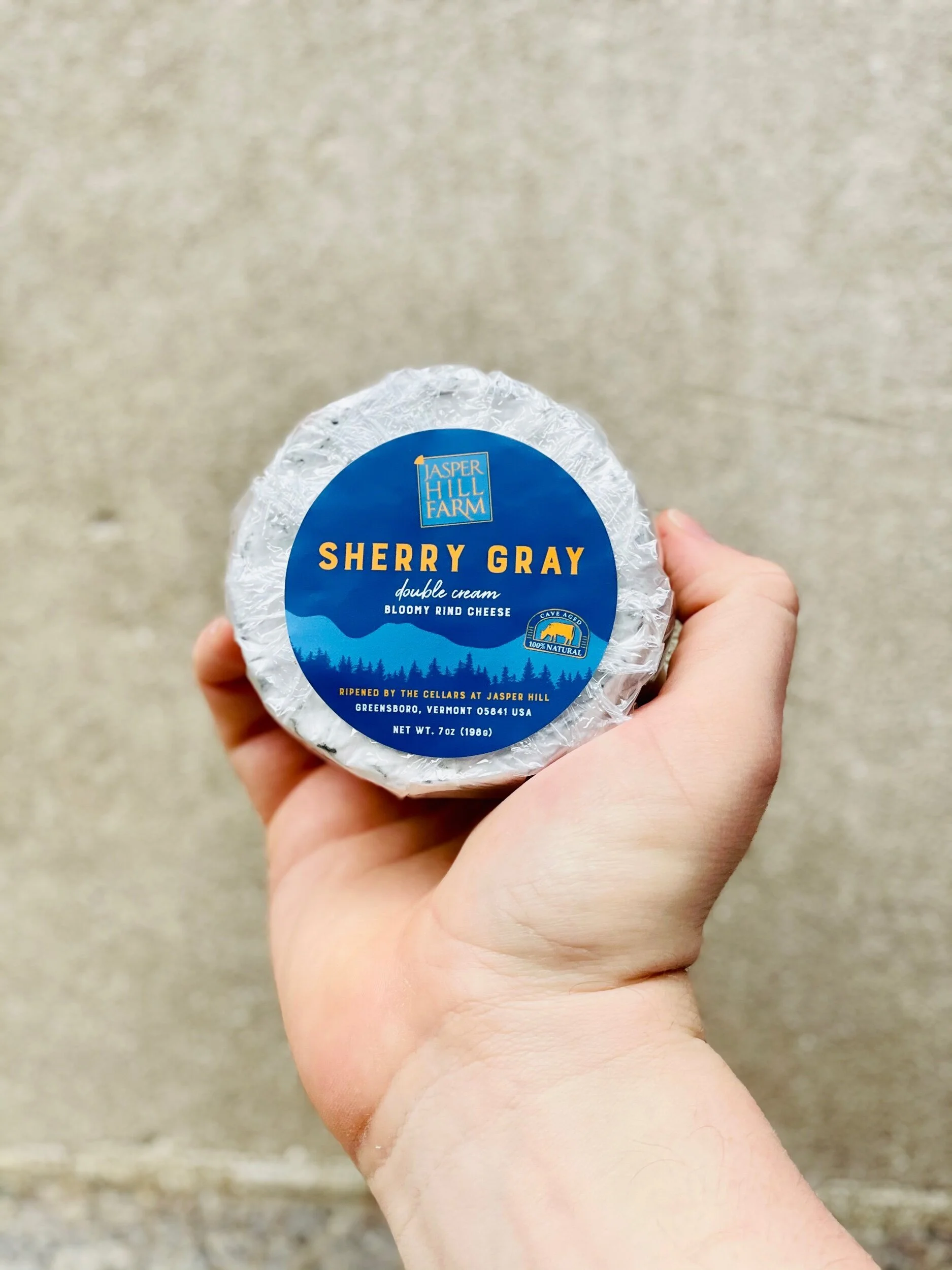 Cheddy Topper Cheddar — Bacco's Wine + Cheese