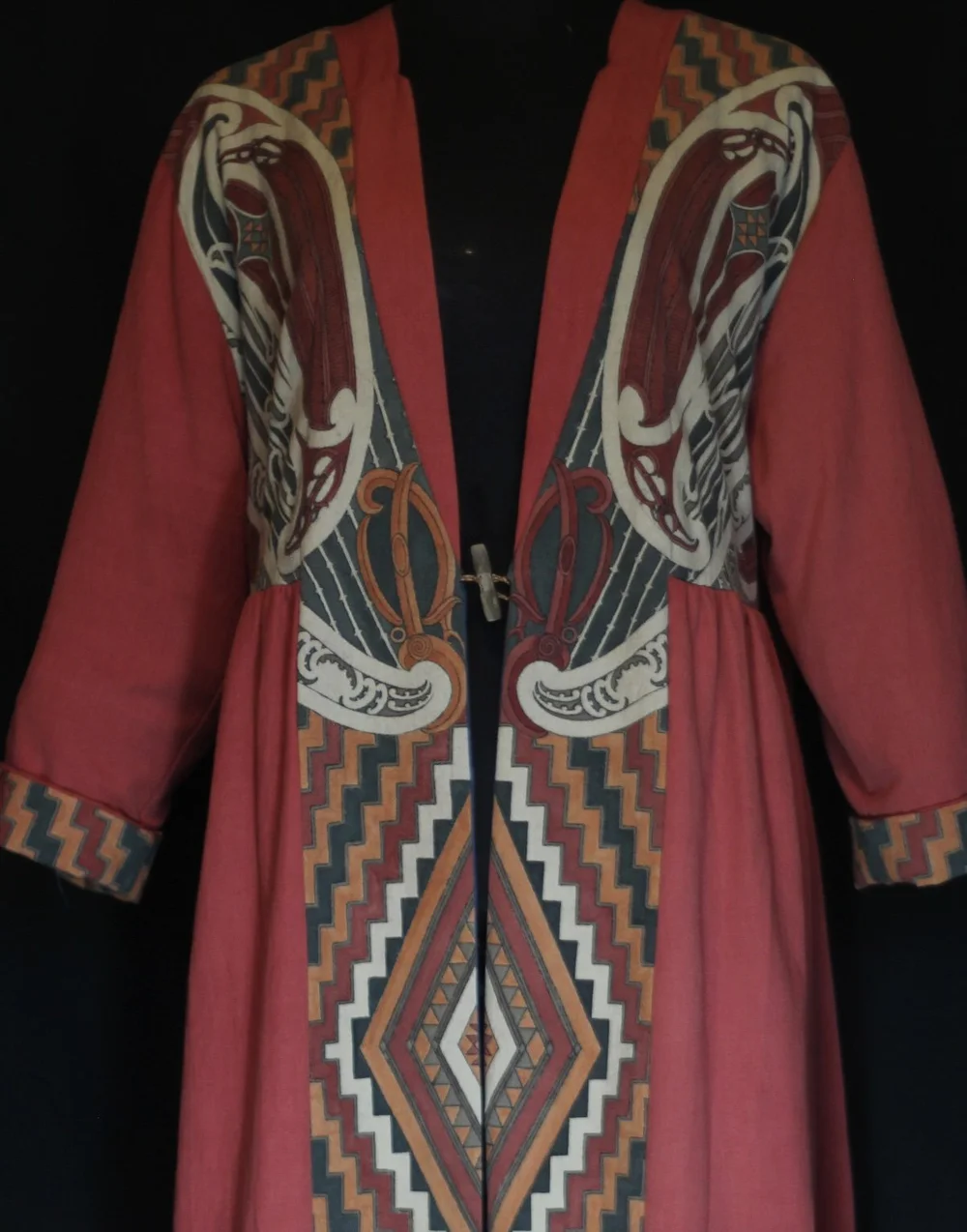 Te Hā o Hineahuone - Tara-Lee Manu — He Kapunga Oneone