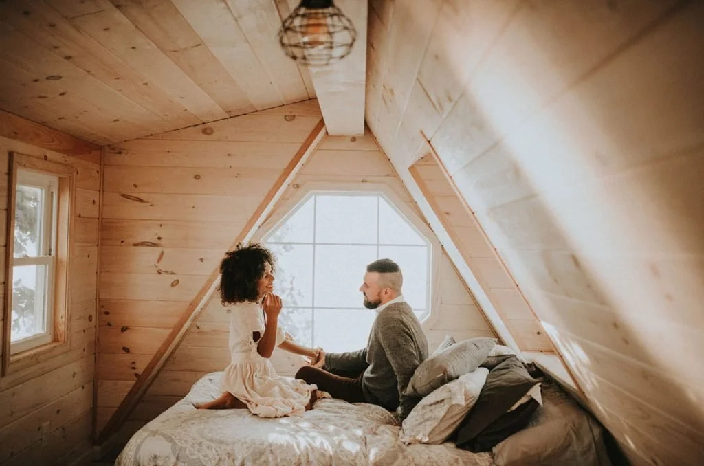 CÓMO MEJORAR TU RELACIÓN DE PAREJA ¡SIN SALIR DE CASA! — Uniko Mesa de Regalos