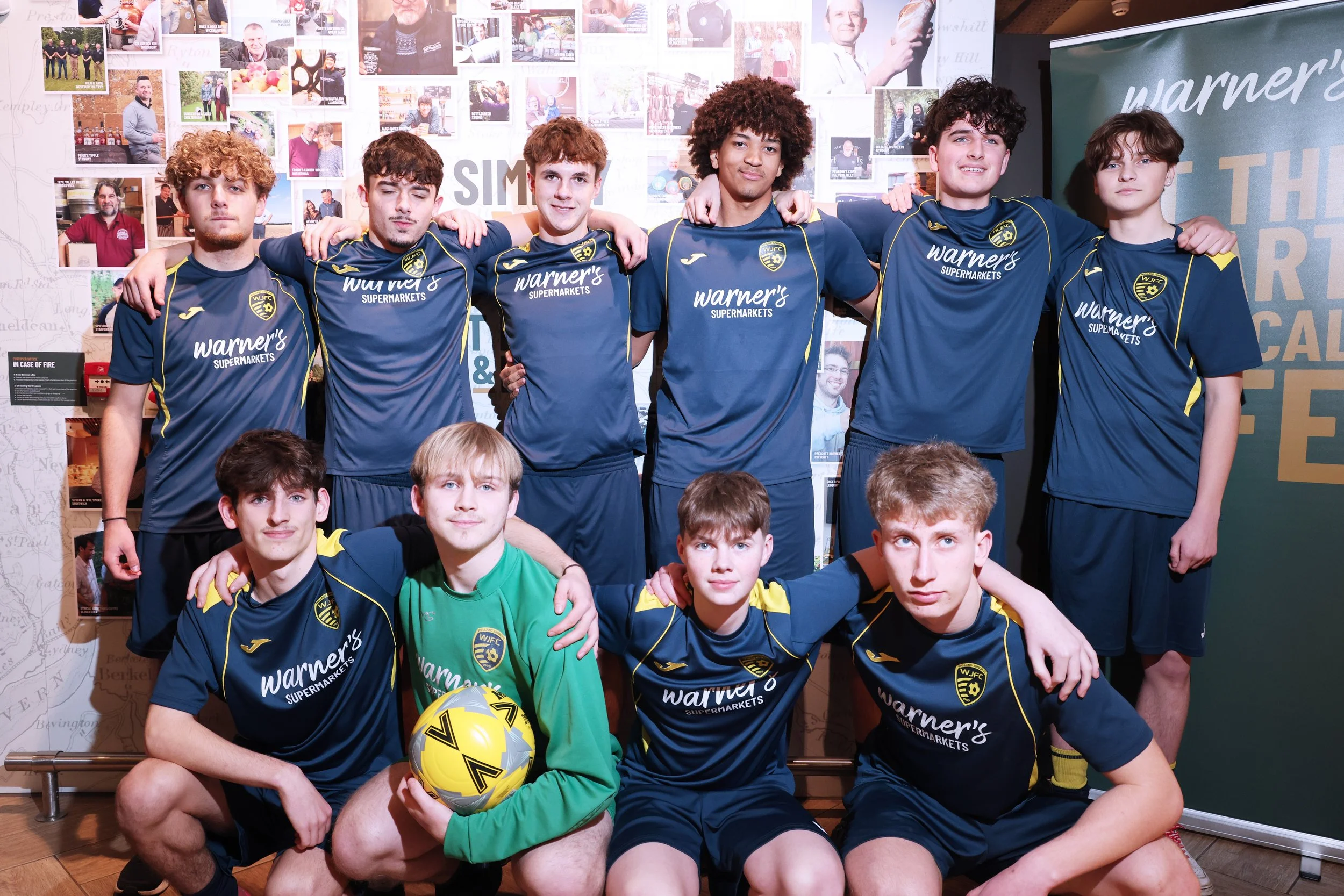 NEW FOOTBALL SHIRTS FOR WELLAND FOOTBALL UNDER 17S — Warner's