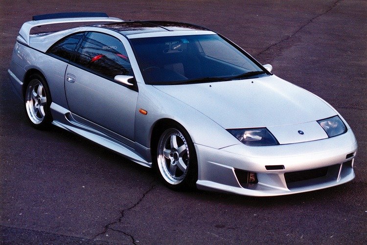 VeilSide Nissan 300ZX Z32 (2+2) Widebody kit — HyperNight
