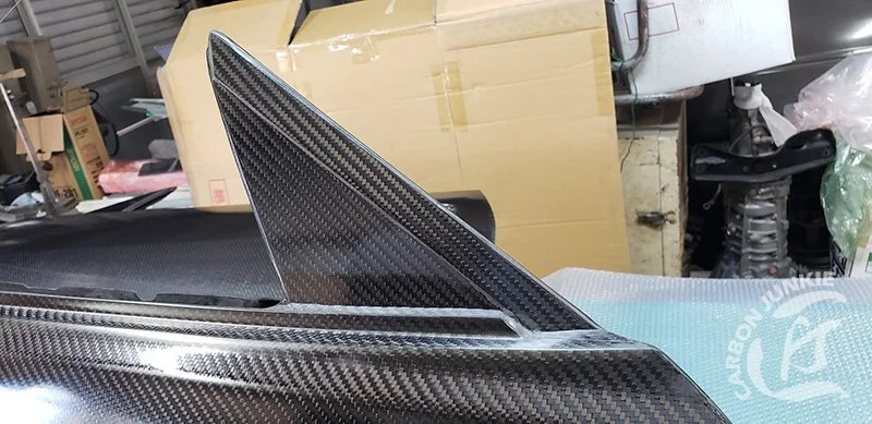 TOYOTA AE86 TRUENO Front fenders in dry carbon — HyperNight
