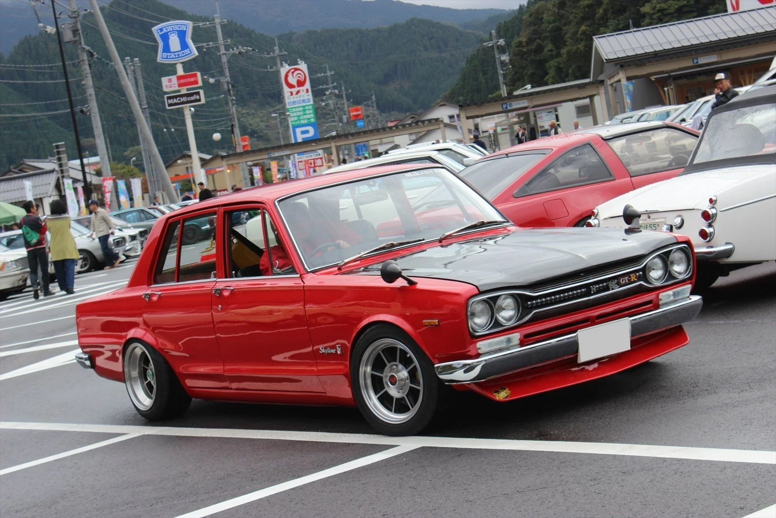 Datsun/Nissan — HyperNight