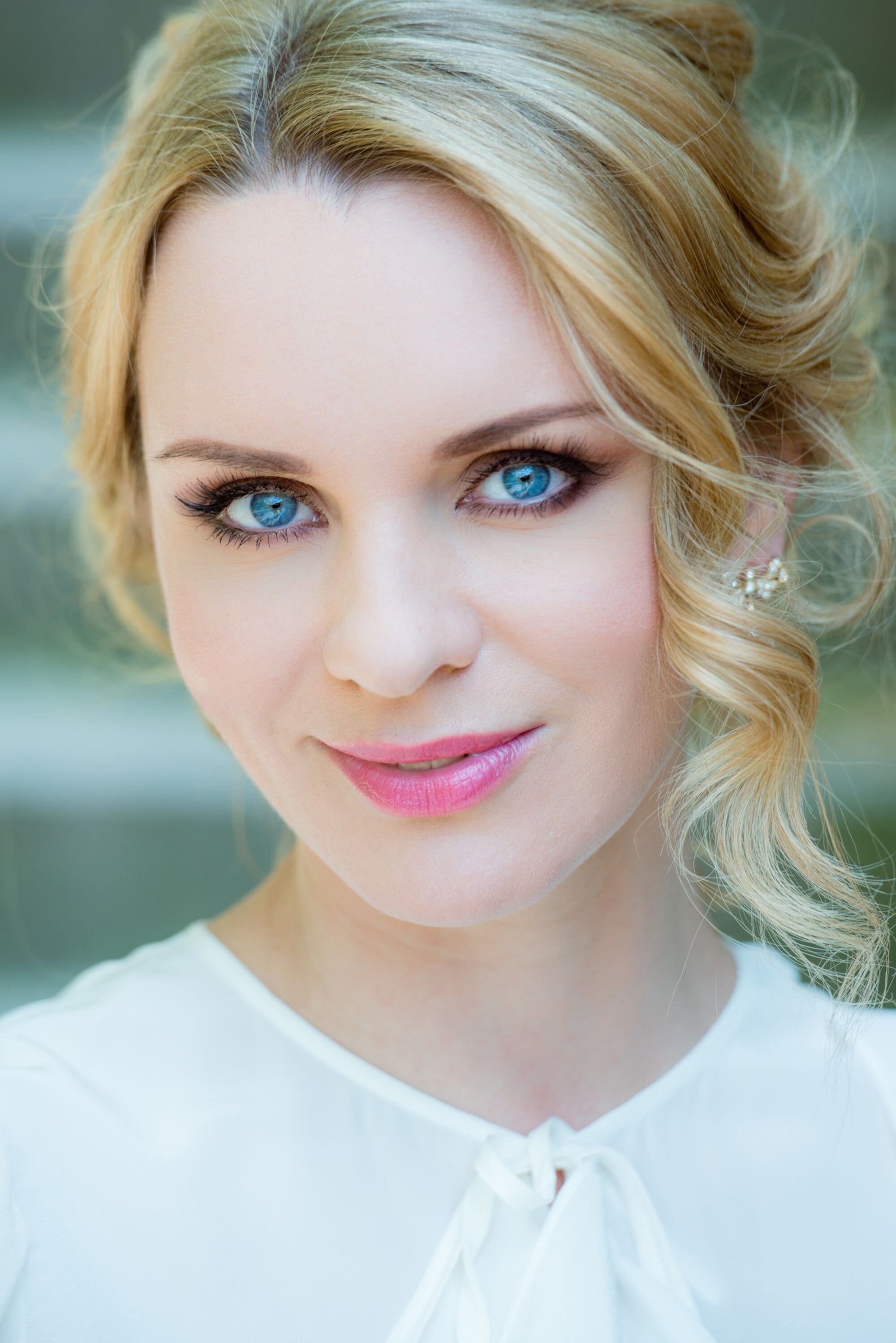 SINGERS — ARSIS Artist Management