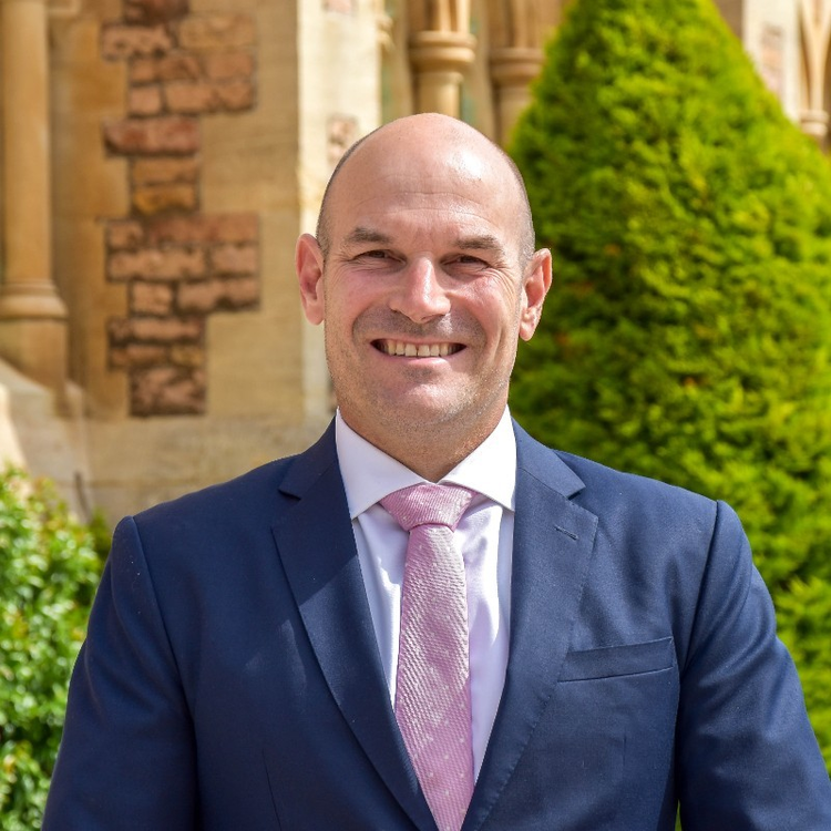 Our Team | Top Educators in each market | Westbourne International ...
