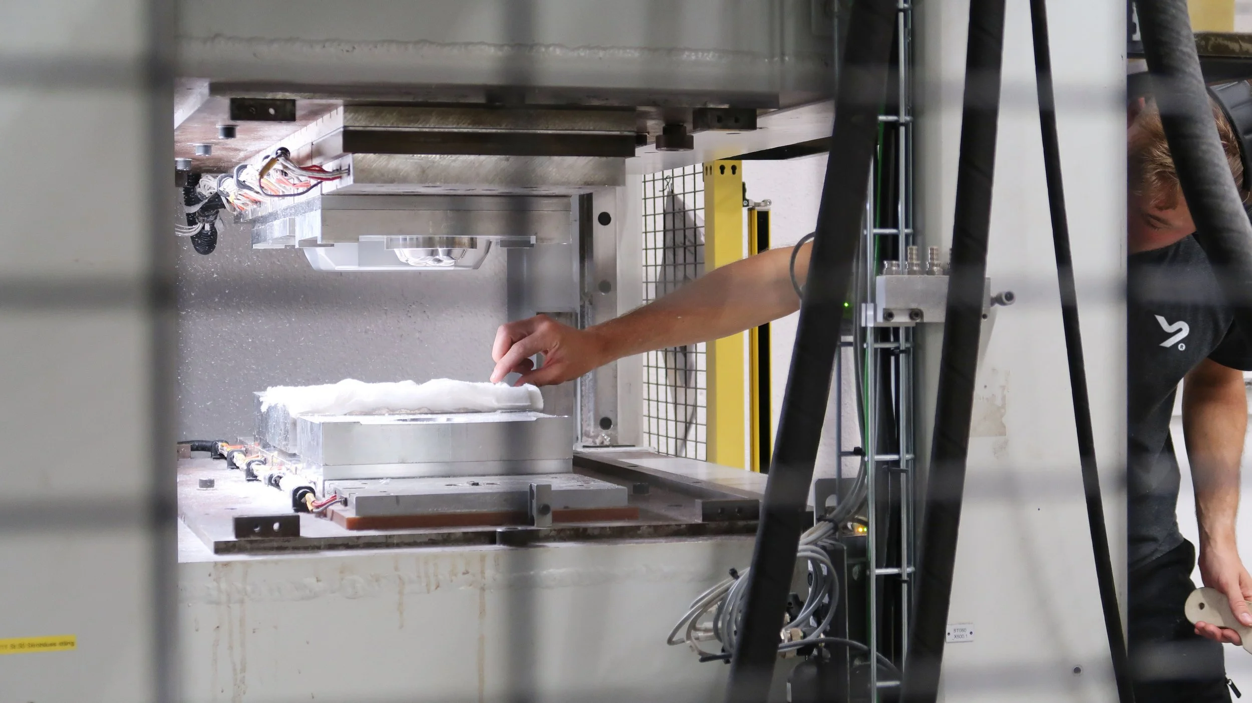 Yangi - Reshaping the world of packaging