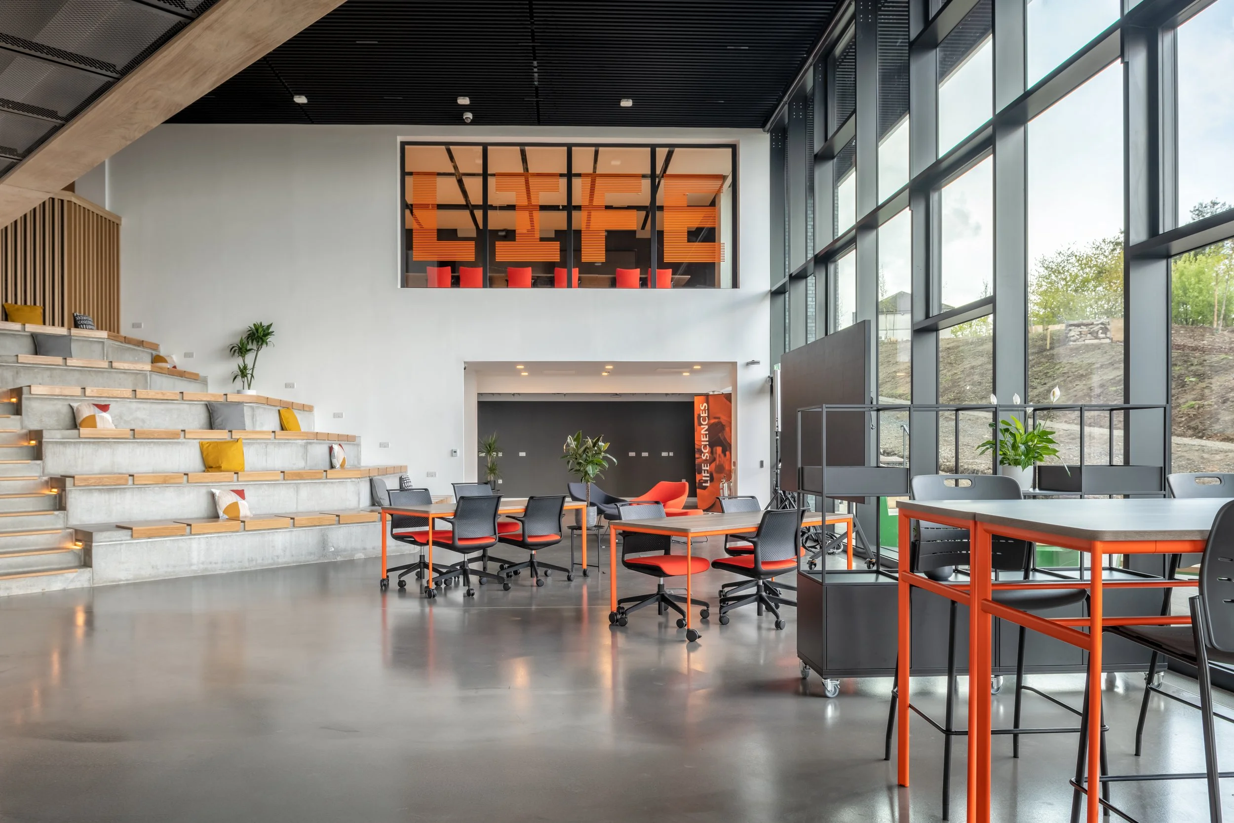 ONE BioHub - Life Sciences