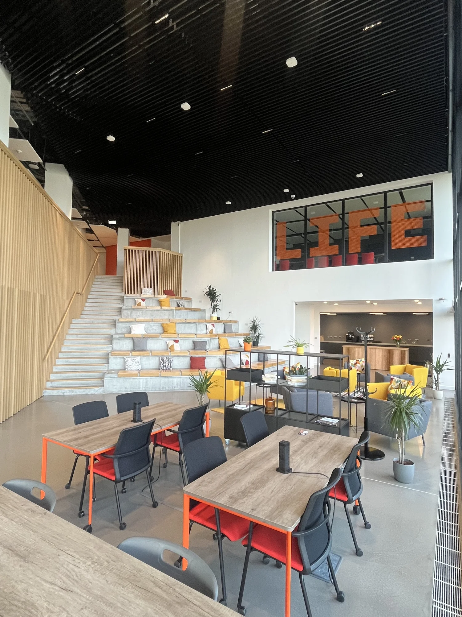 ONE BioHub - Life Sciences