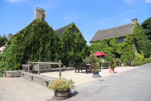 Gallery — Bell at Sapperton