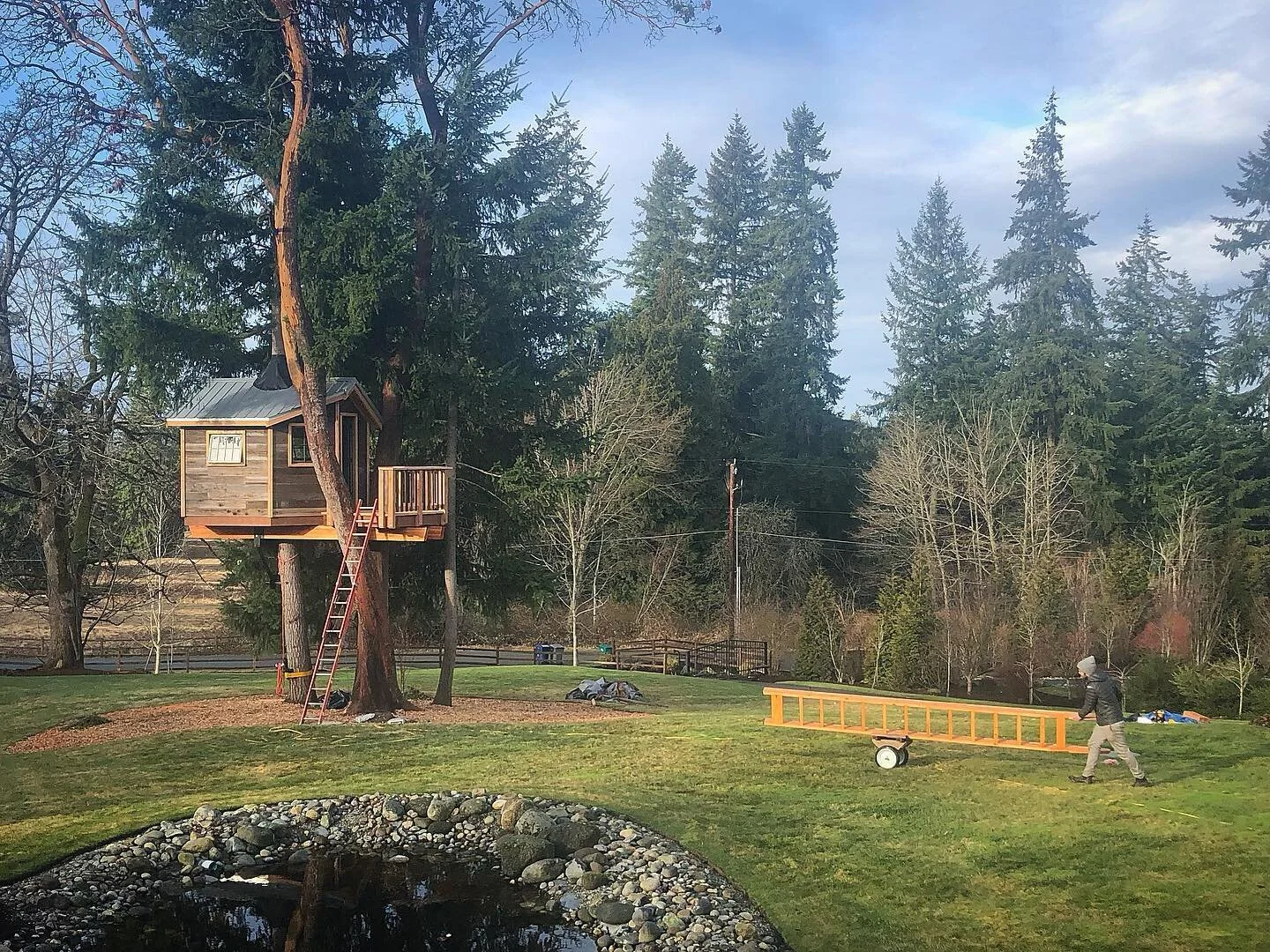 Wild Tree Woodworks - Custom Treehouse Builders