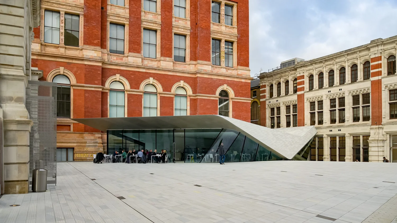 Where You Can See David Hockney’s Artwork in London in 2023 — Art by ...