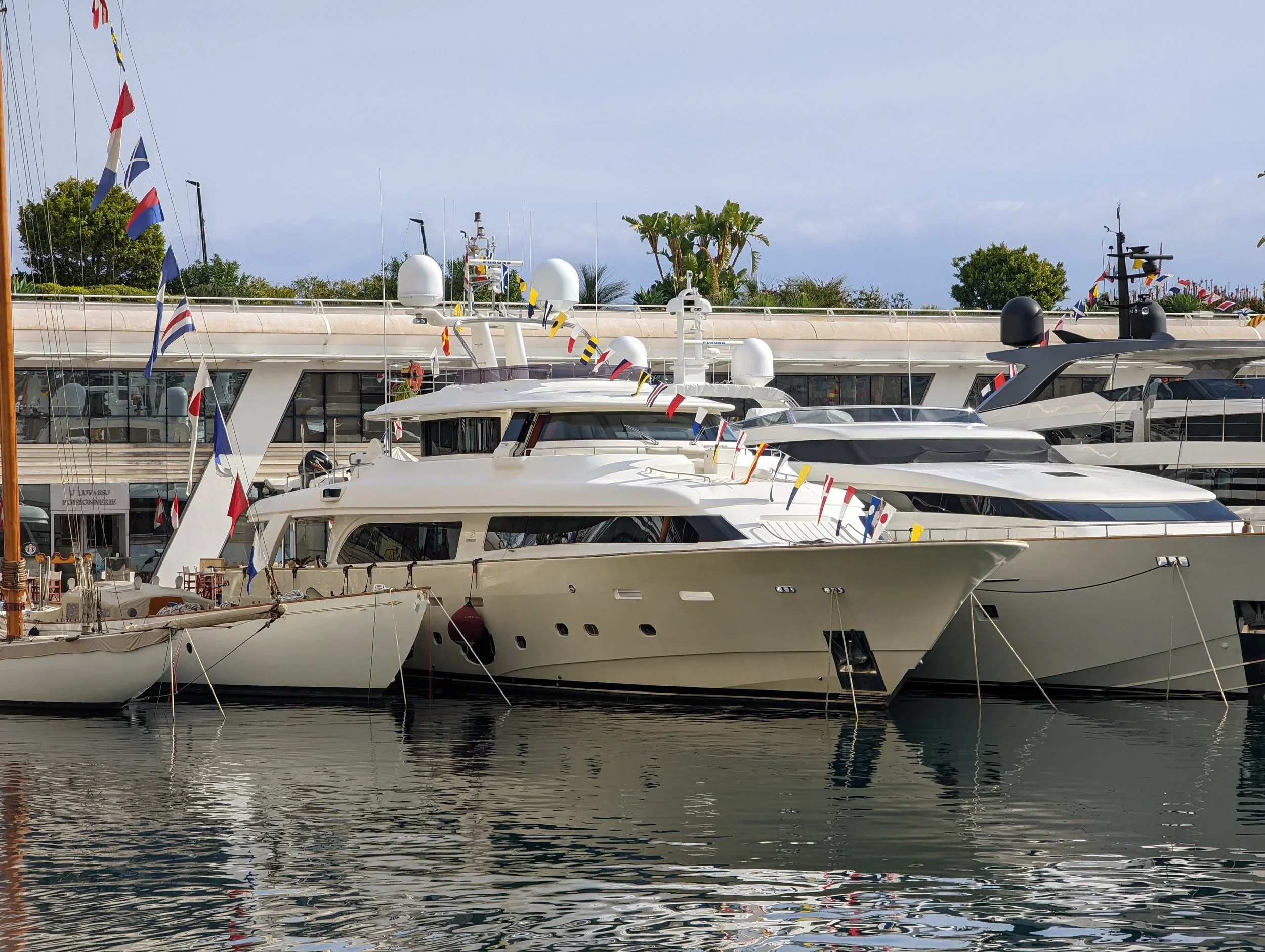 Custom Line Navetta 33 for Sale | Custom Line Navetta 33 Price ...