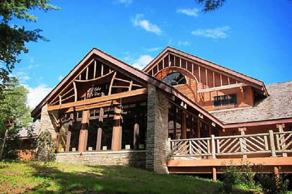 Paul Smith's Visitor Interpretive Center | Explore the Wonders of the ADK | Adirondacks