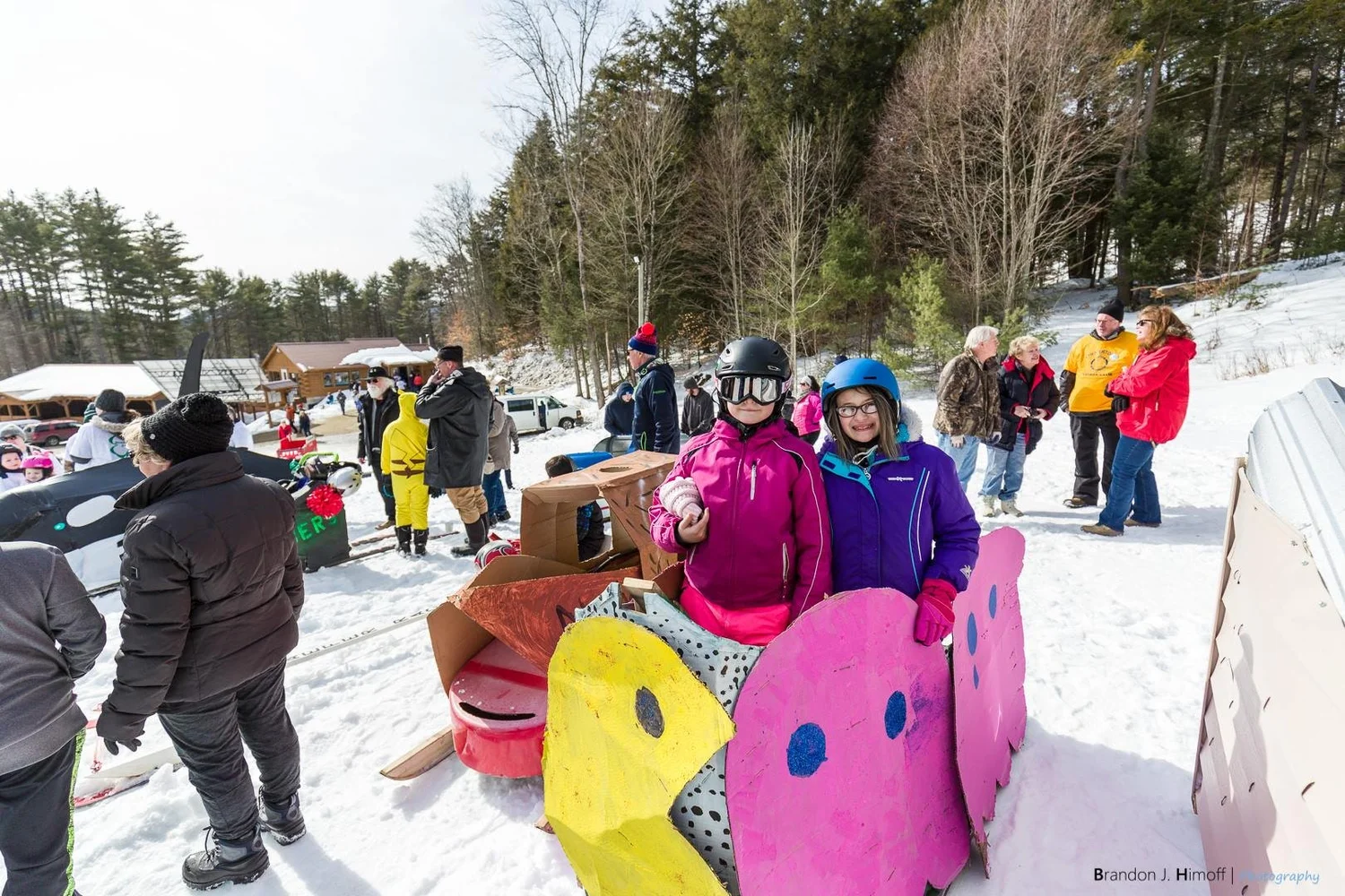 Downhill Derby | Cardboard Sled Races | Adirondacks