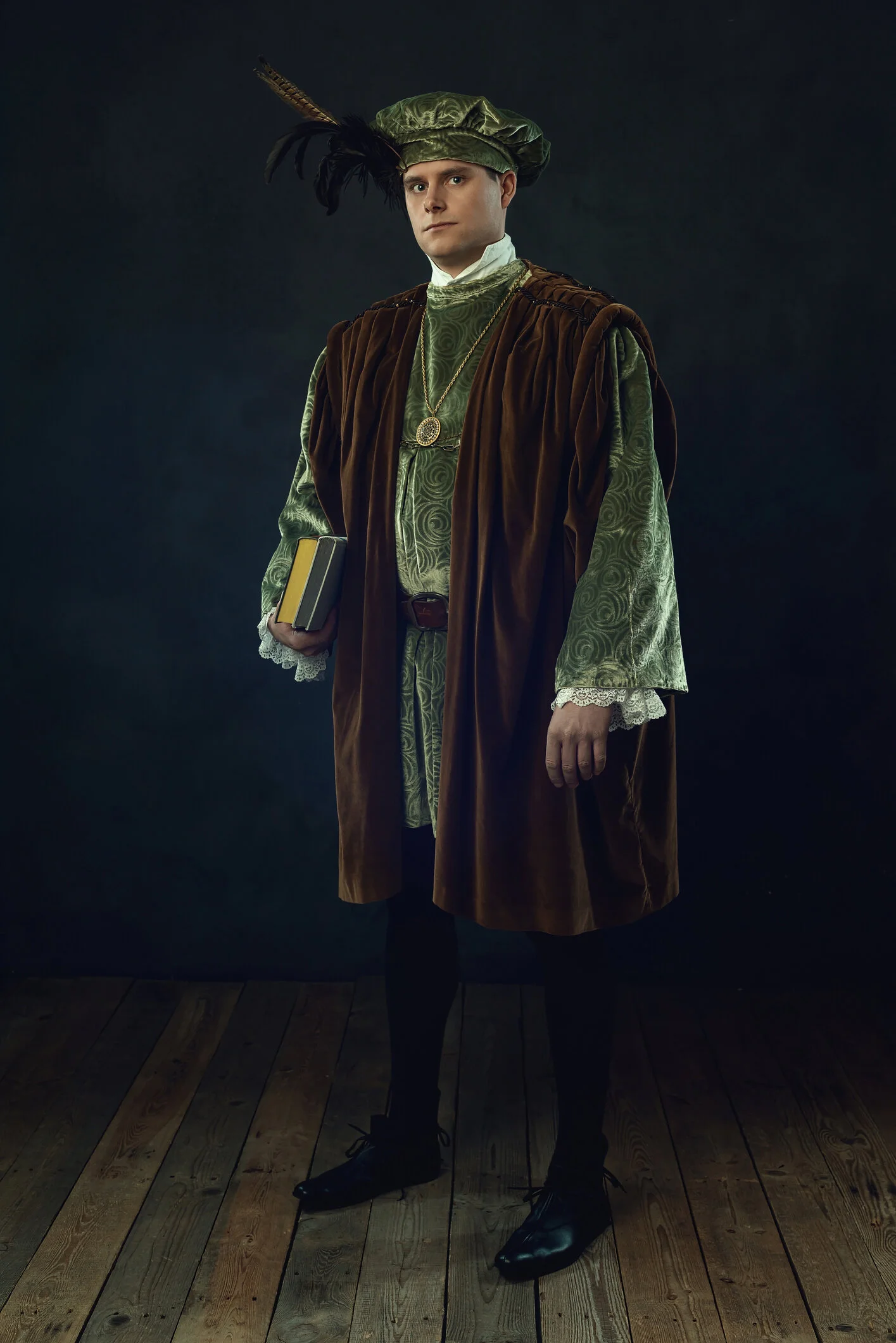 3. Kit and Costume