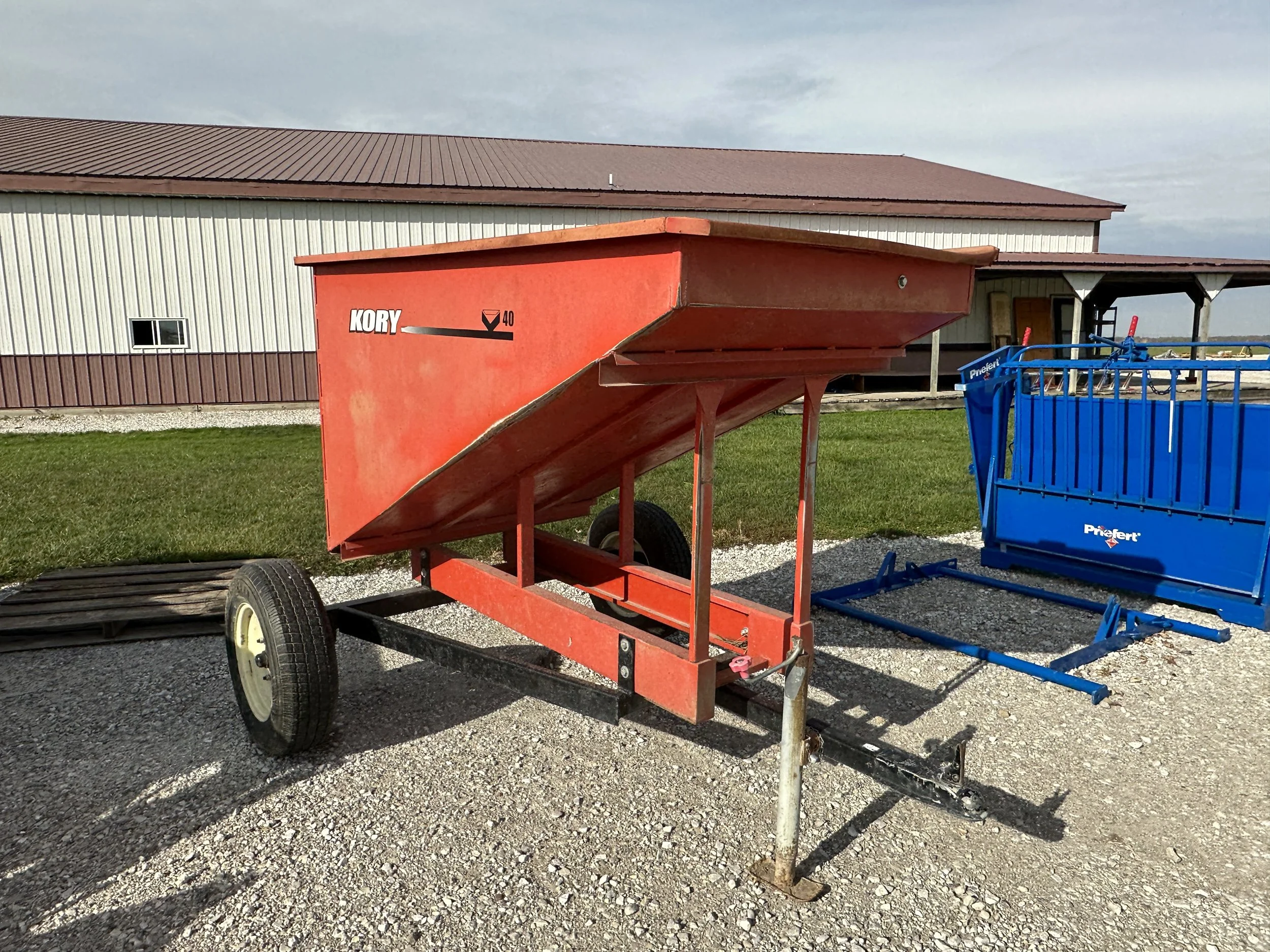 Annual Fall Multi-Party Online AuctionVehicles, Campers & Trailers; Farm Machinery ...