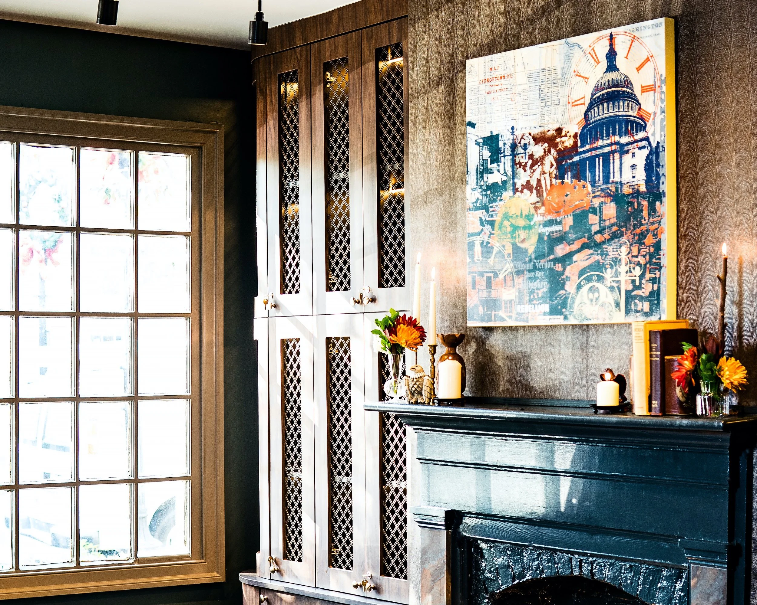 Hours & Location — The Fountain Inn