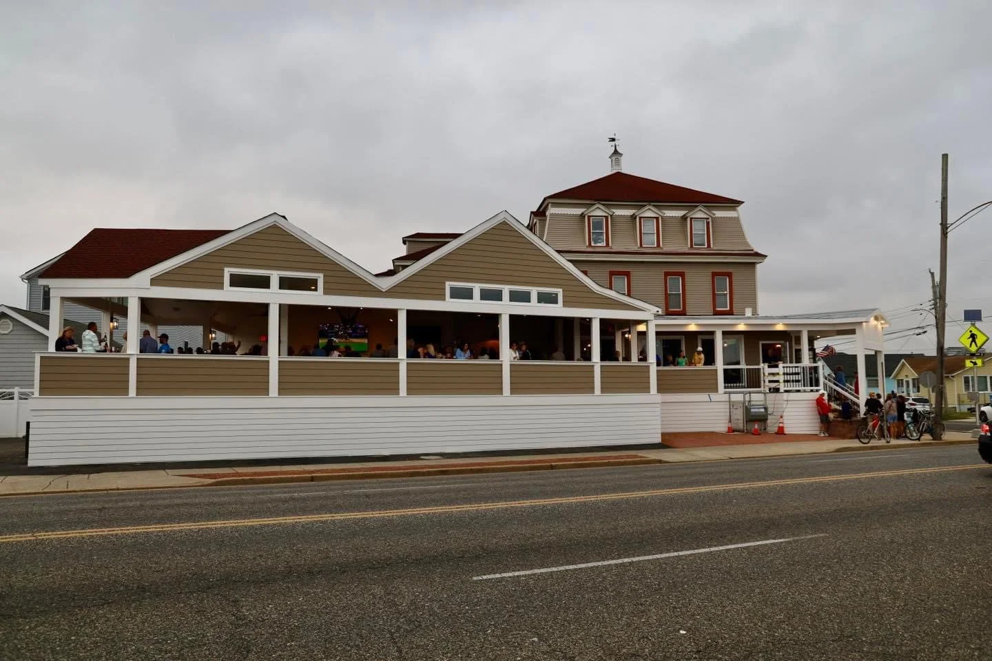 Anglesea Pub