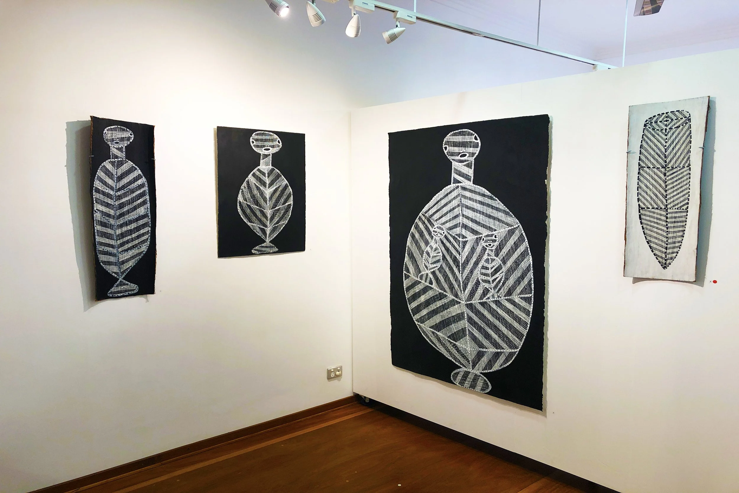 Karrimarnbun daluhdaluk (Women creating together) — Coconut Studios