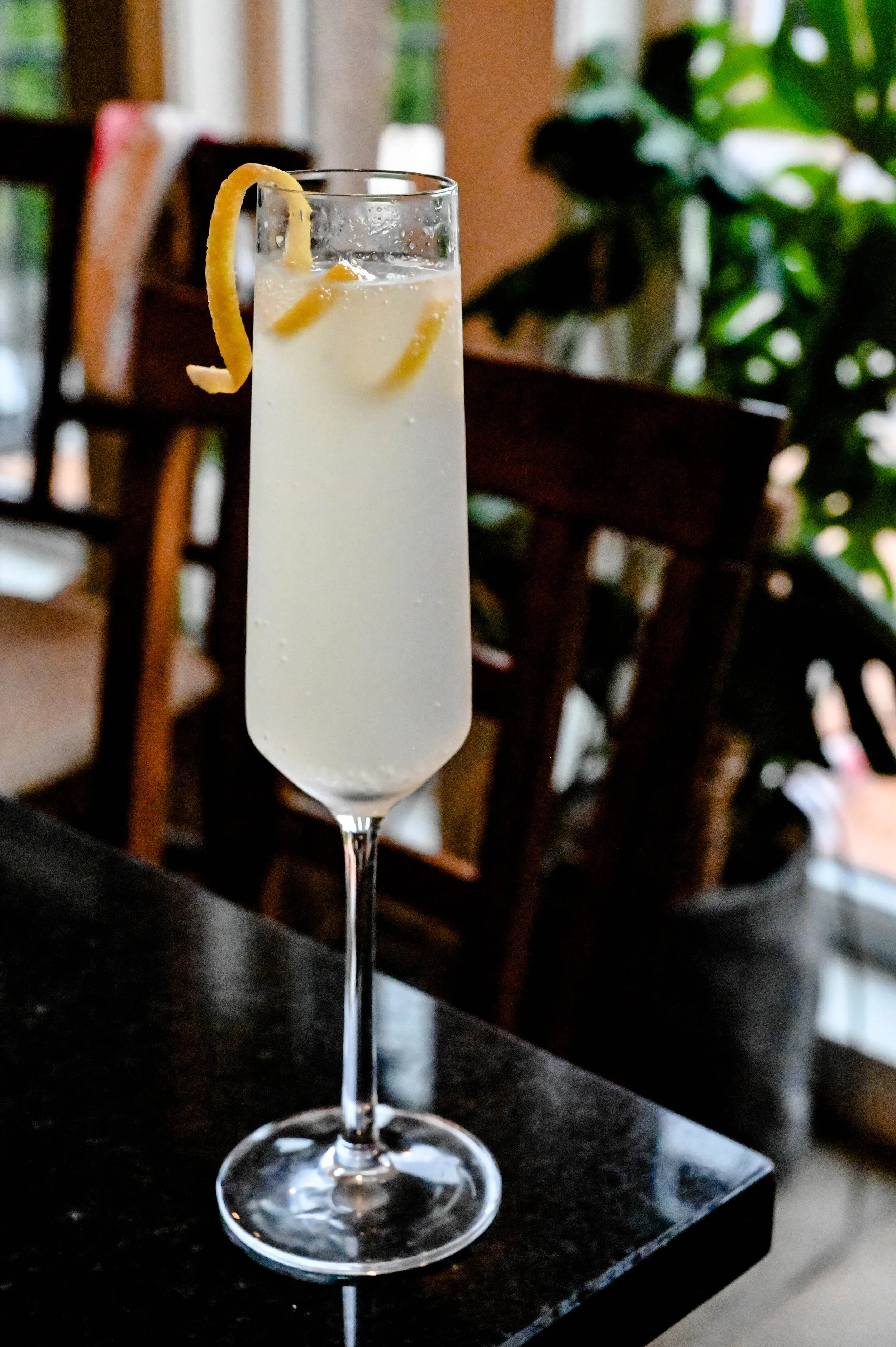 French 75 Cocktail Recipe — Cocktails in the Jungle