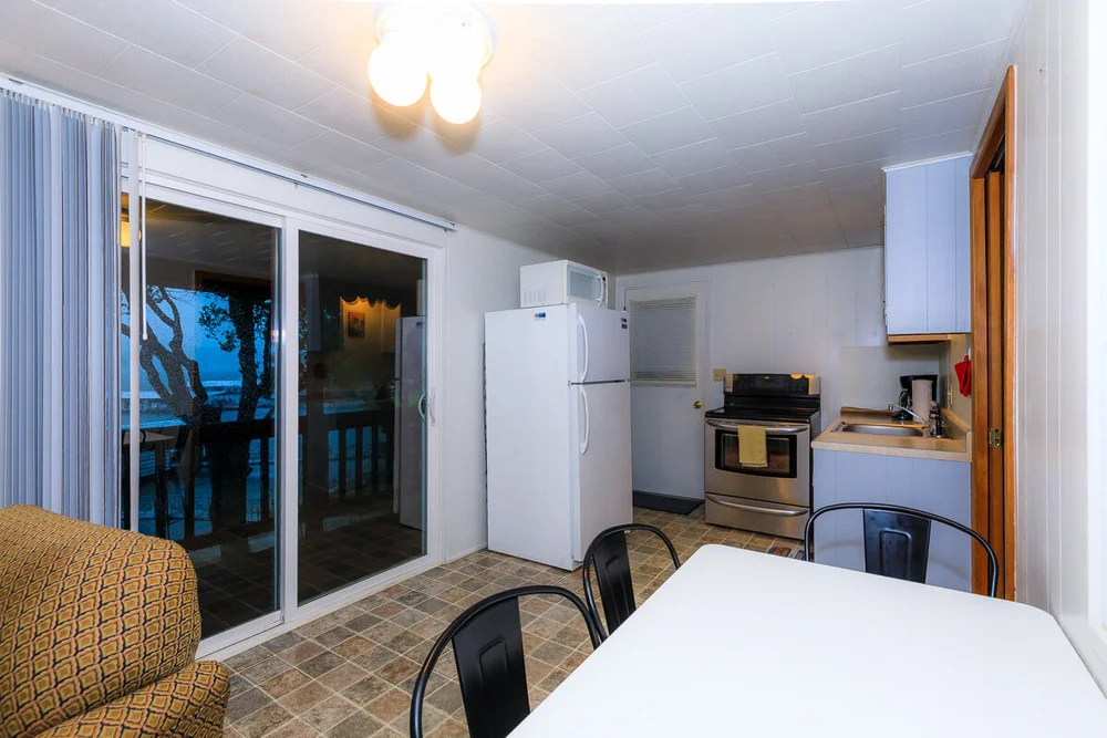 Cabin #4 — Breezy Point Resort