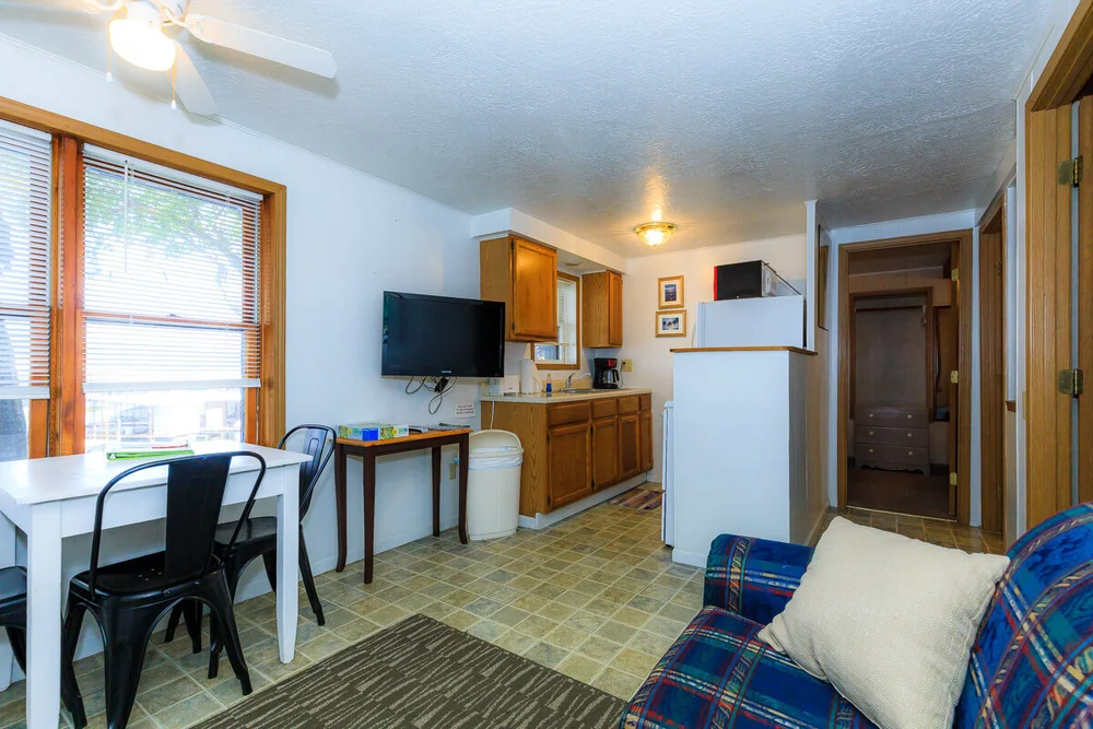 Cabin #2 — Breezy Point Resort