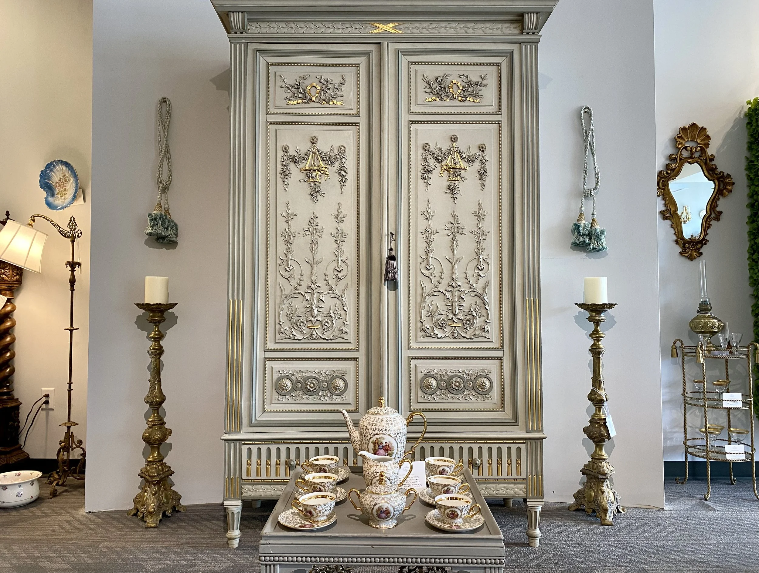 Events — SNH French Antiques & Collectibles