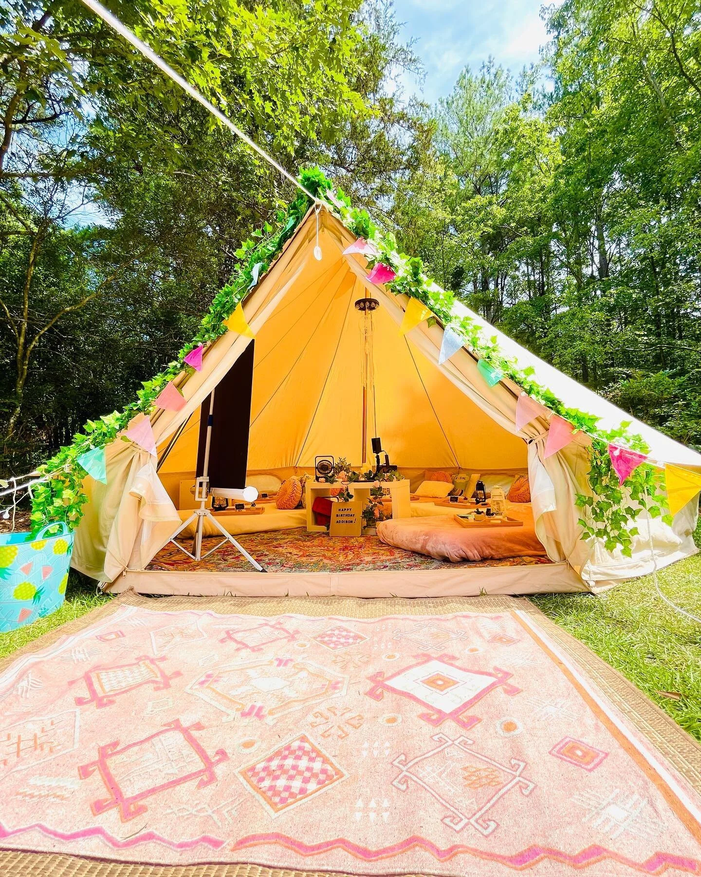 Glamp-Cation - Outdoor Glamping & Tiny Tents brought to YOU!