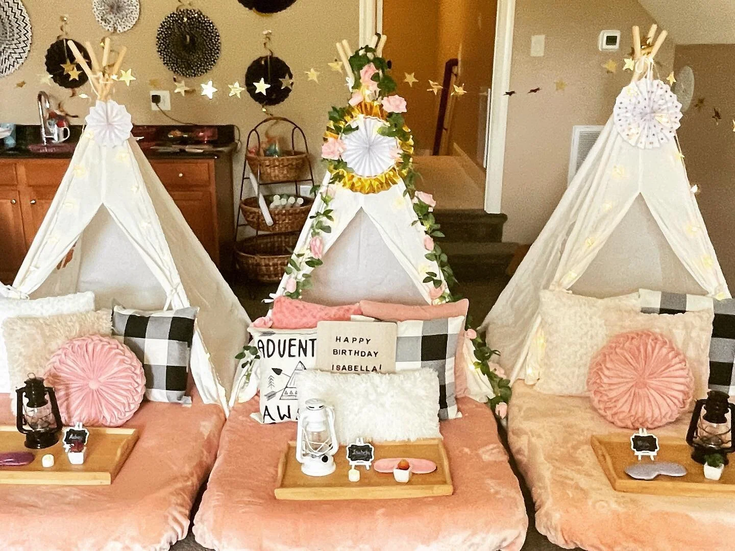Glamp-Cation - Outdoor Glamping & Tiny Tents brought to YOU!
