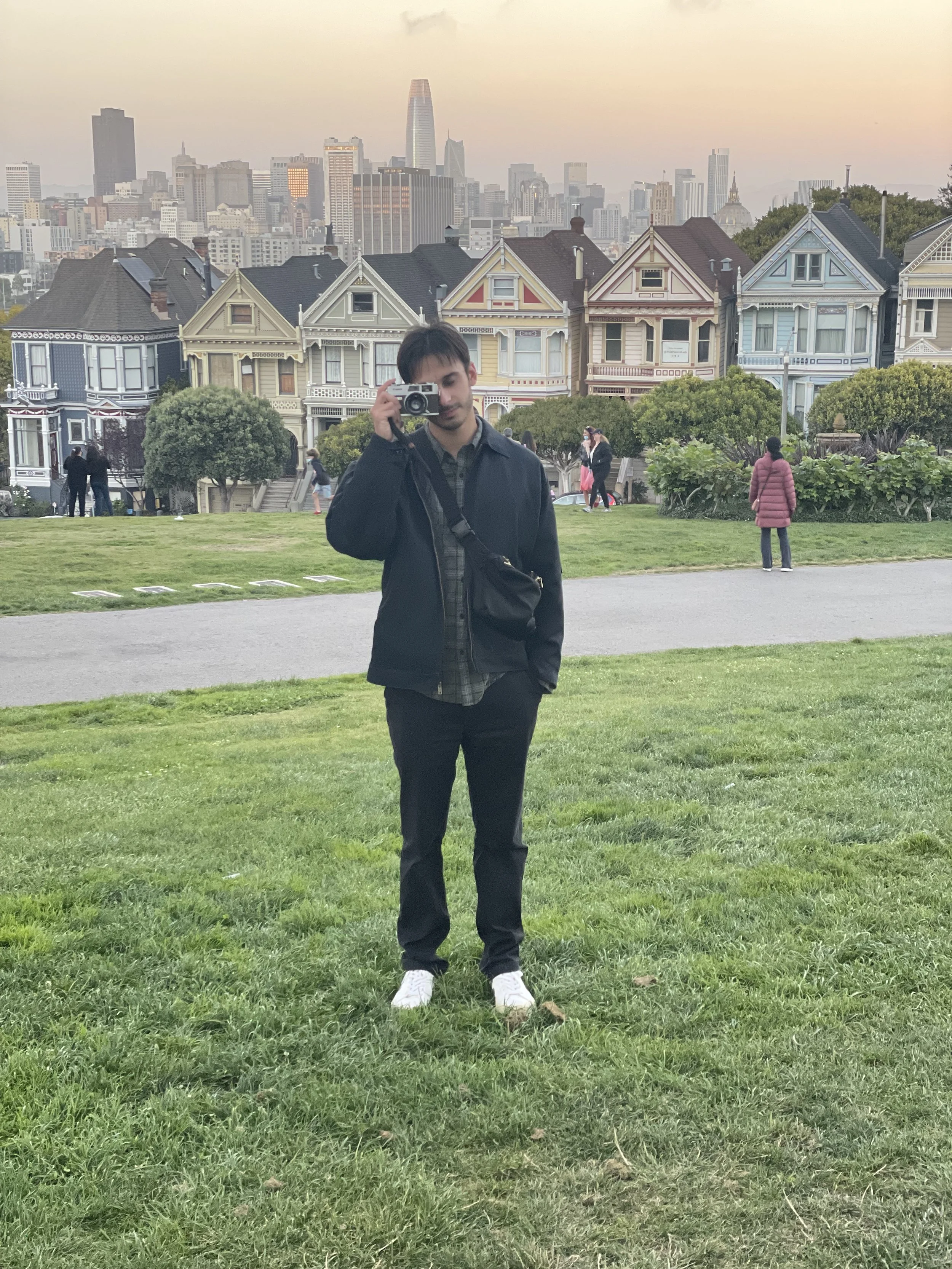 About — LIAM PETTIT