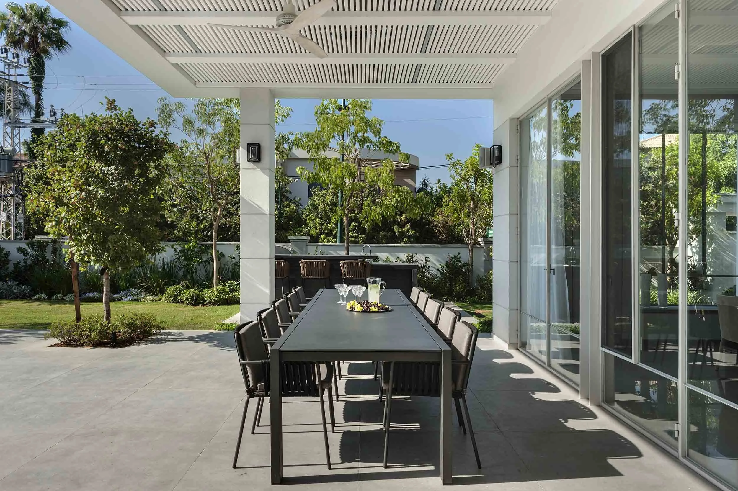 HM — sharon weiser