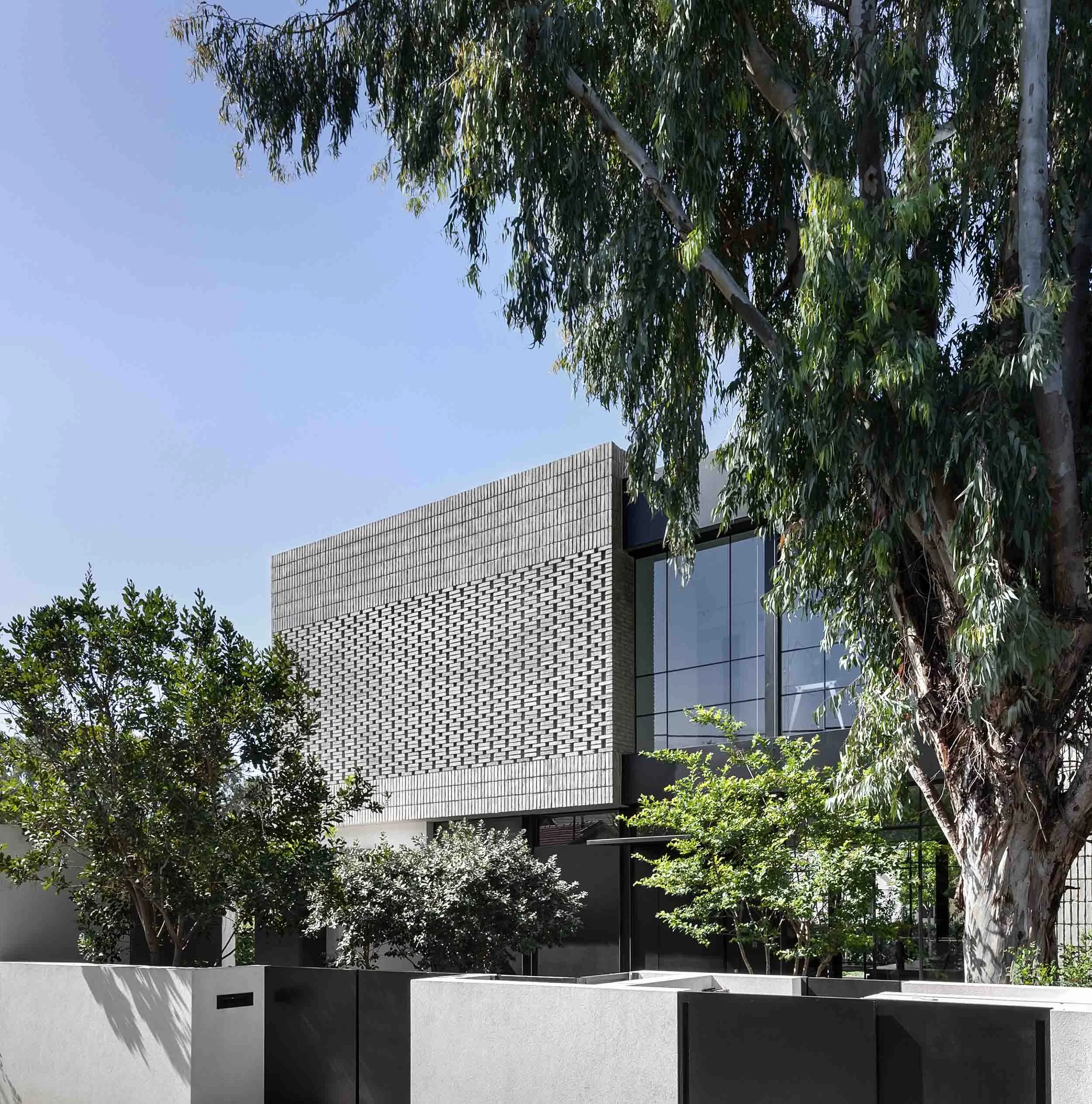 WR — sharon weiser