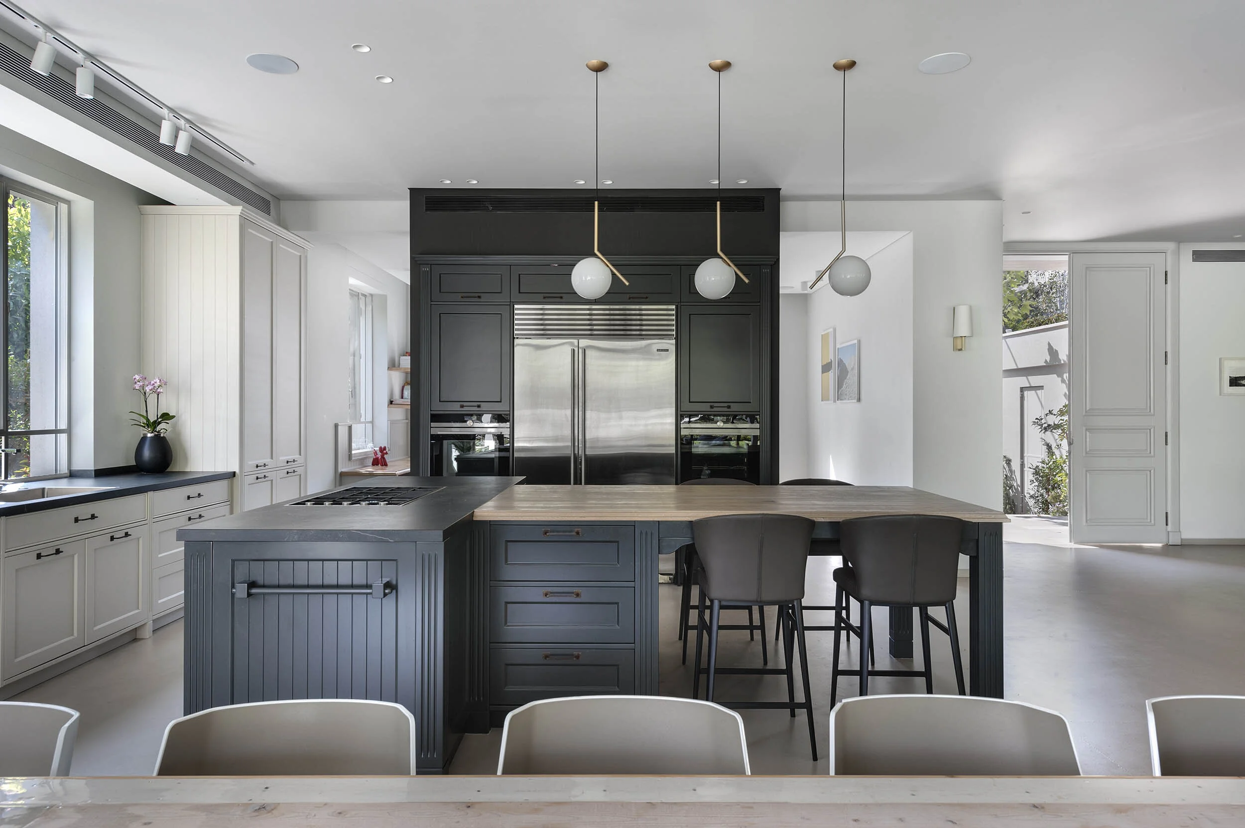 GG — sharon weiser