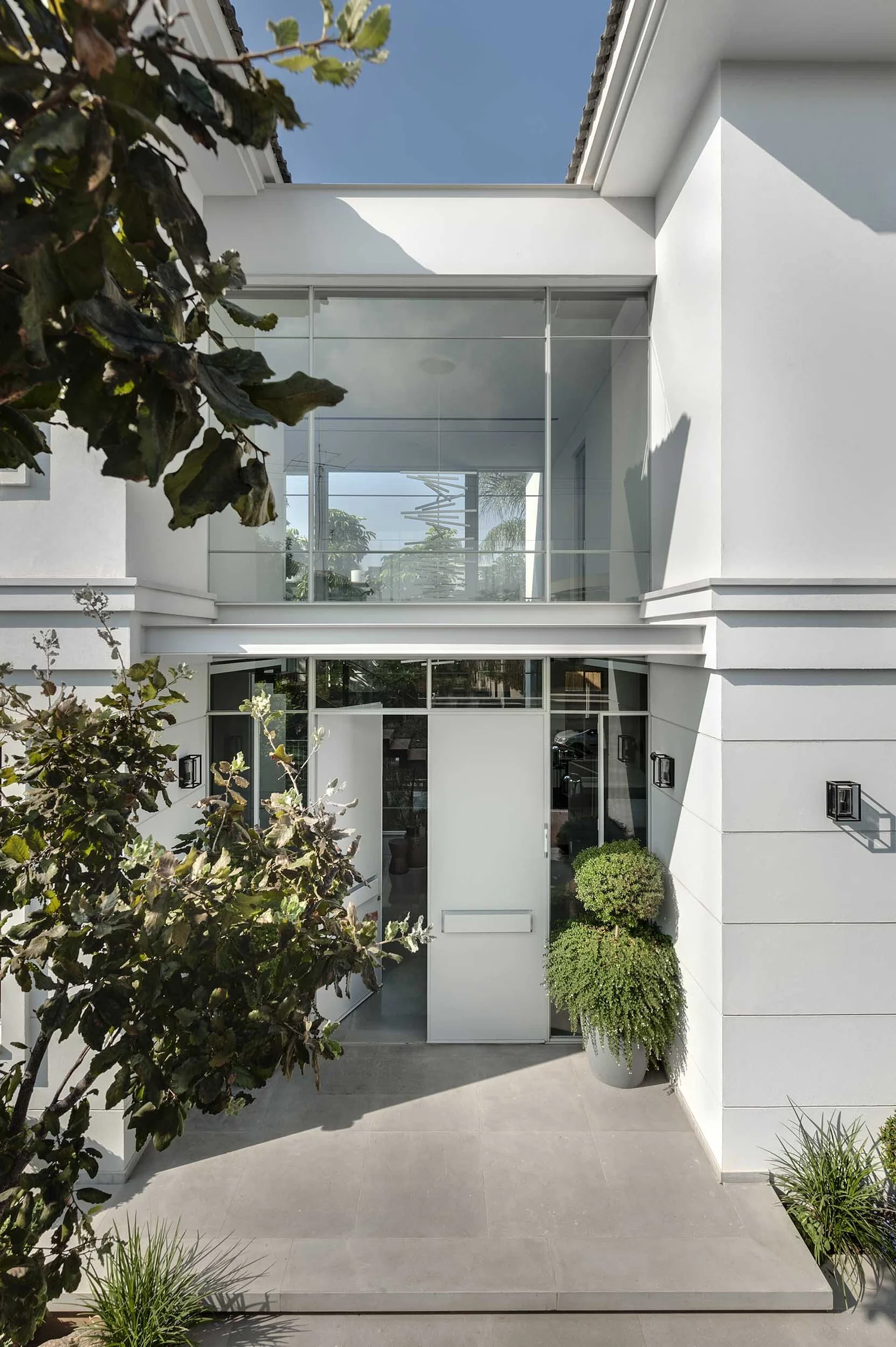 HM — sharon weiser