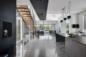 HM — sharon weiser