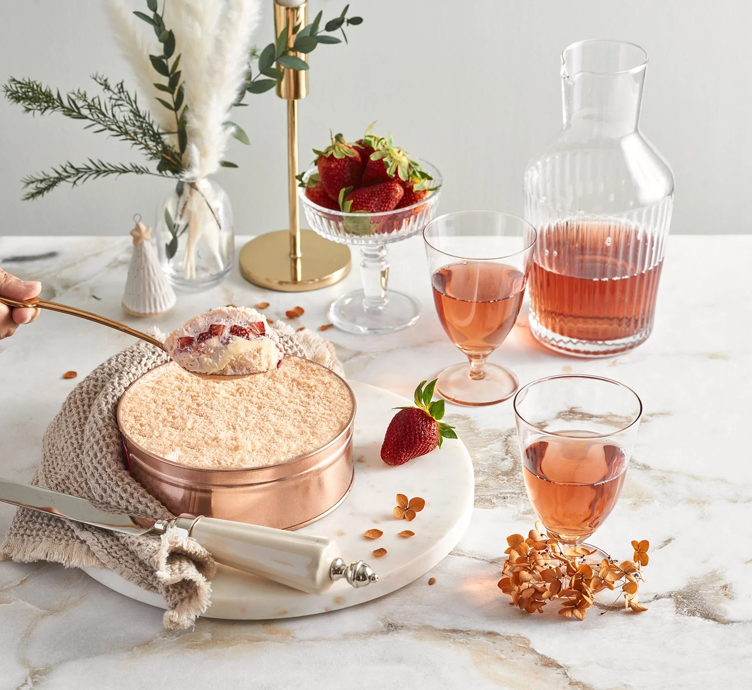 Le Sucre Lab Holiday 2021 — Mars Guisala Photography & Styling Portfolio